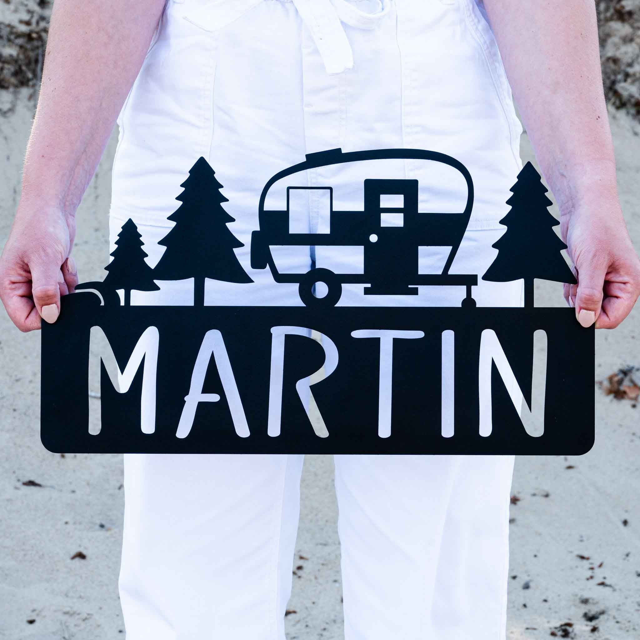 Retro Camper Plaque with Trees – customizecase